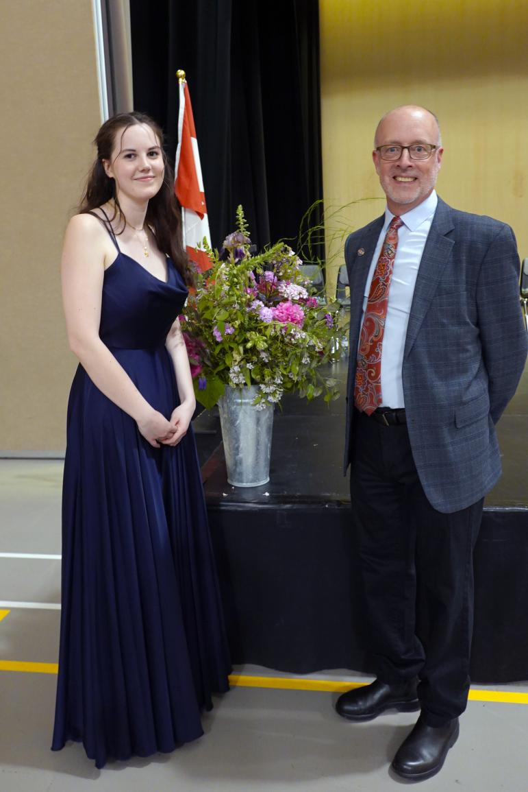 J.V. Humphries Student Awarded Cmolik Undergraduate Scholarship | SD8 ...